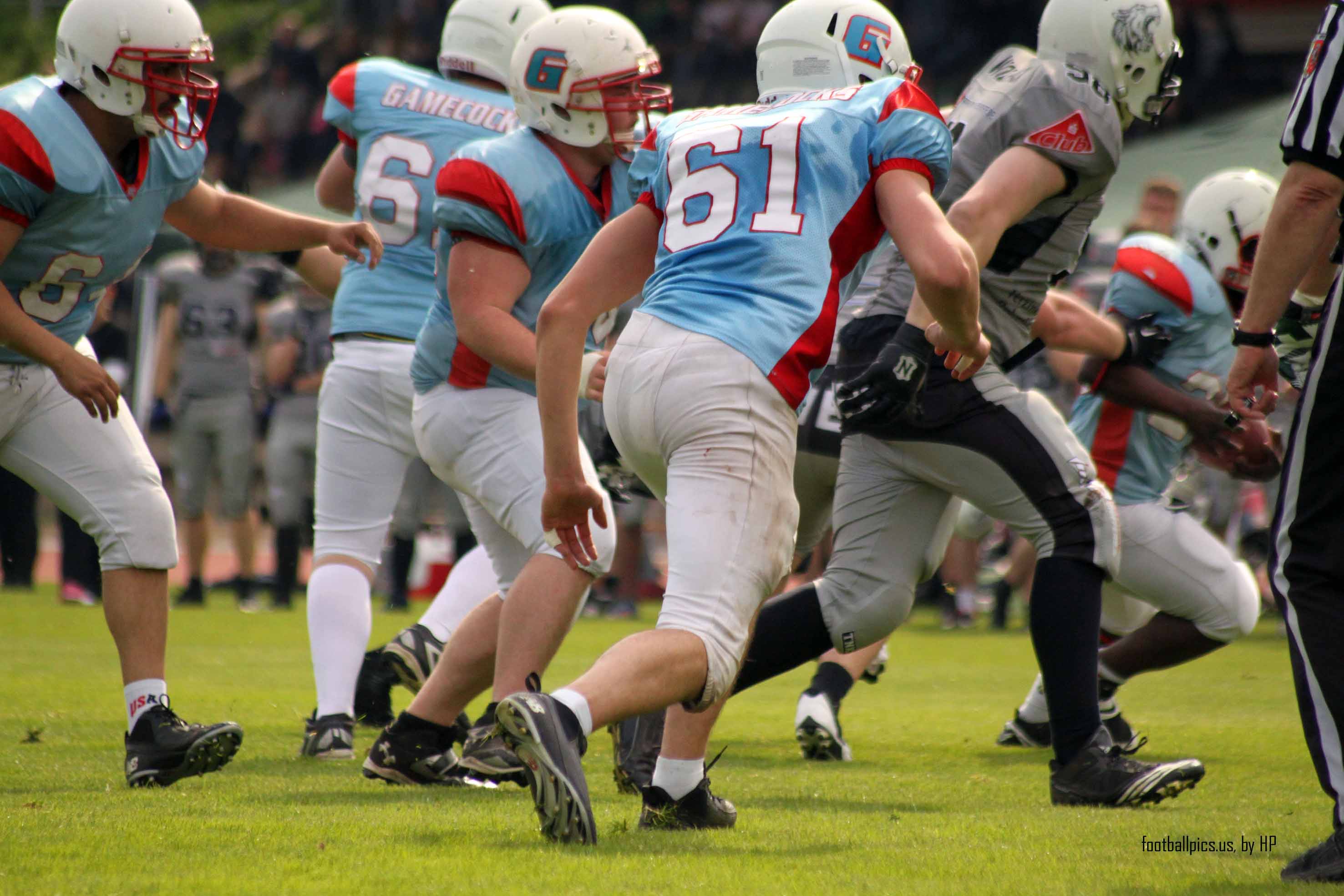 BM (96) | www.footballpics.us